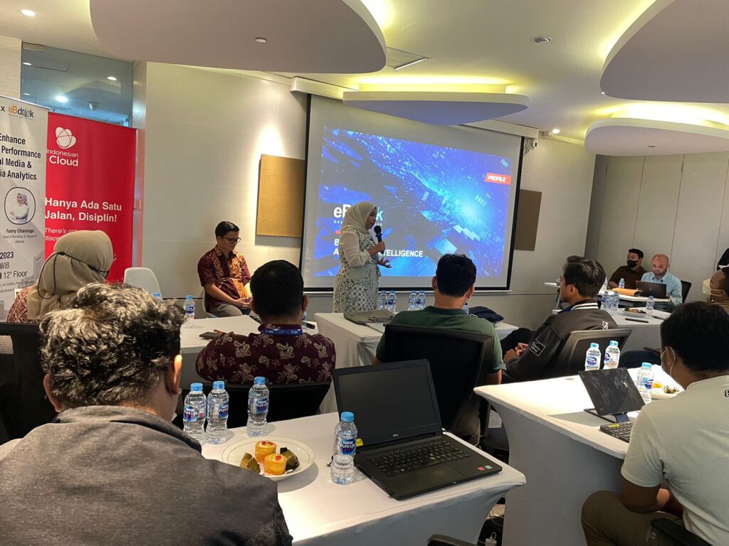 Indonesian Cloud x eBdesk : "Analyze &"- Indonesian Cloud